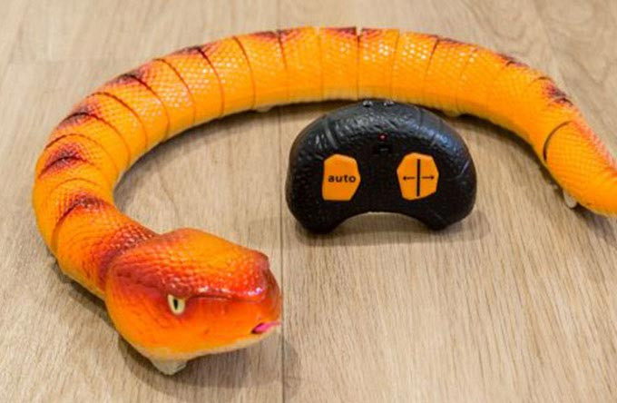 Remote Control Toys: Shop RC Toys & Vehicles at Menkind